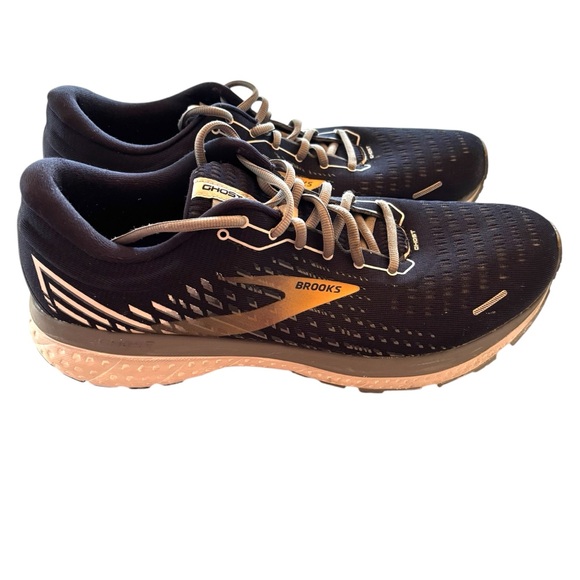 Brooks | Shoes | Brooks Ghost 3 Mens Running Shoes Black And Gold Sz 13 ...